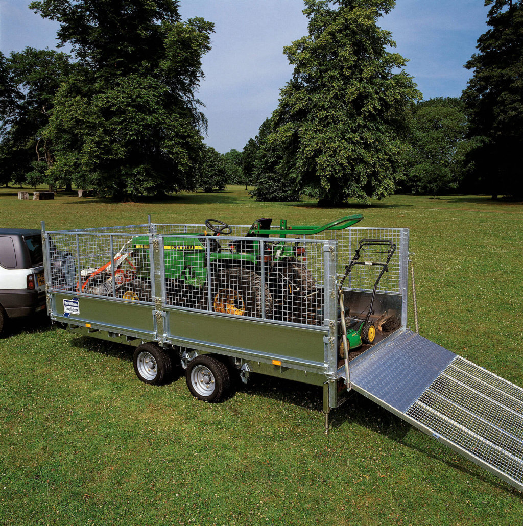 Remorques plateaux Ifor Williams en Ile-de-France - GLR France