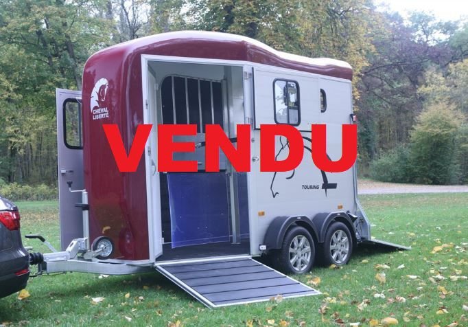 CHEVAL LIBERTE - TOURING COUNTRY + SELLERIE - NEUF - GLR France